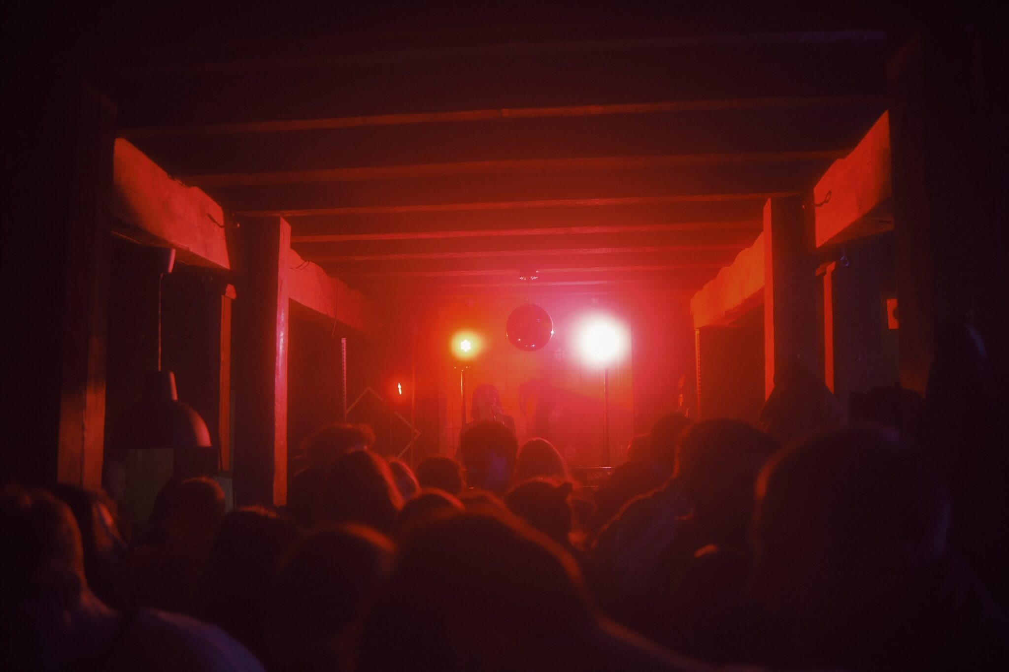 Al habla con She Knows - Vicious Magazine