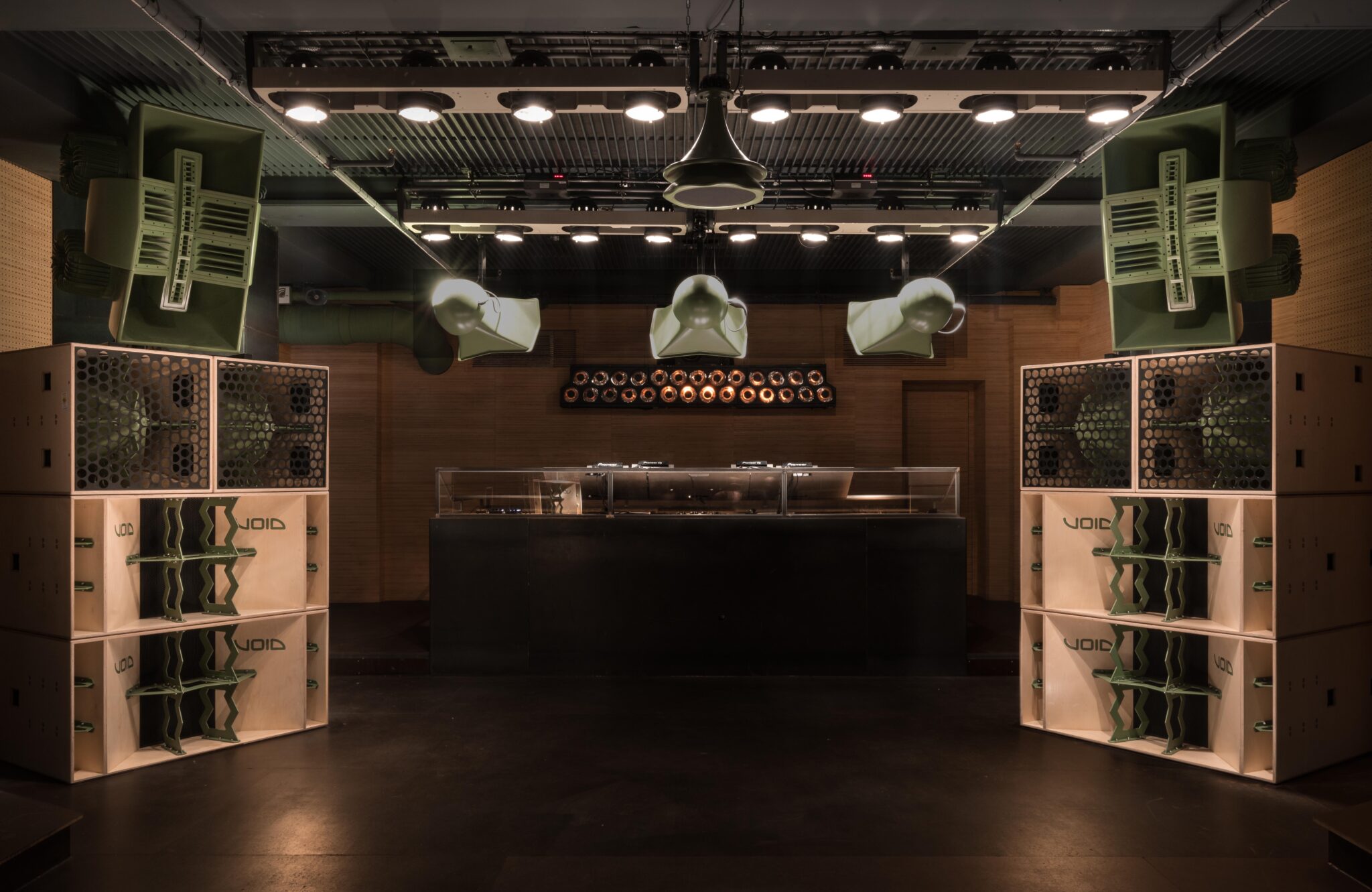 Void Acoustics: Sonido Premium, Diseños Exclusivos. - Vicious Magazine