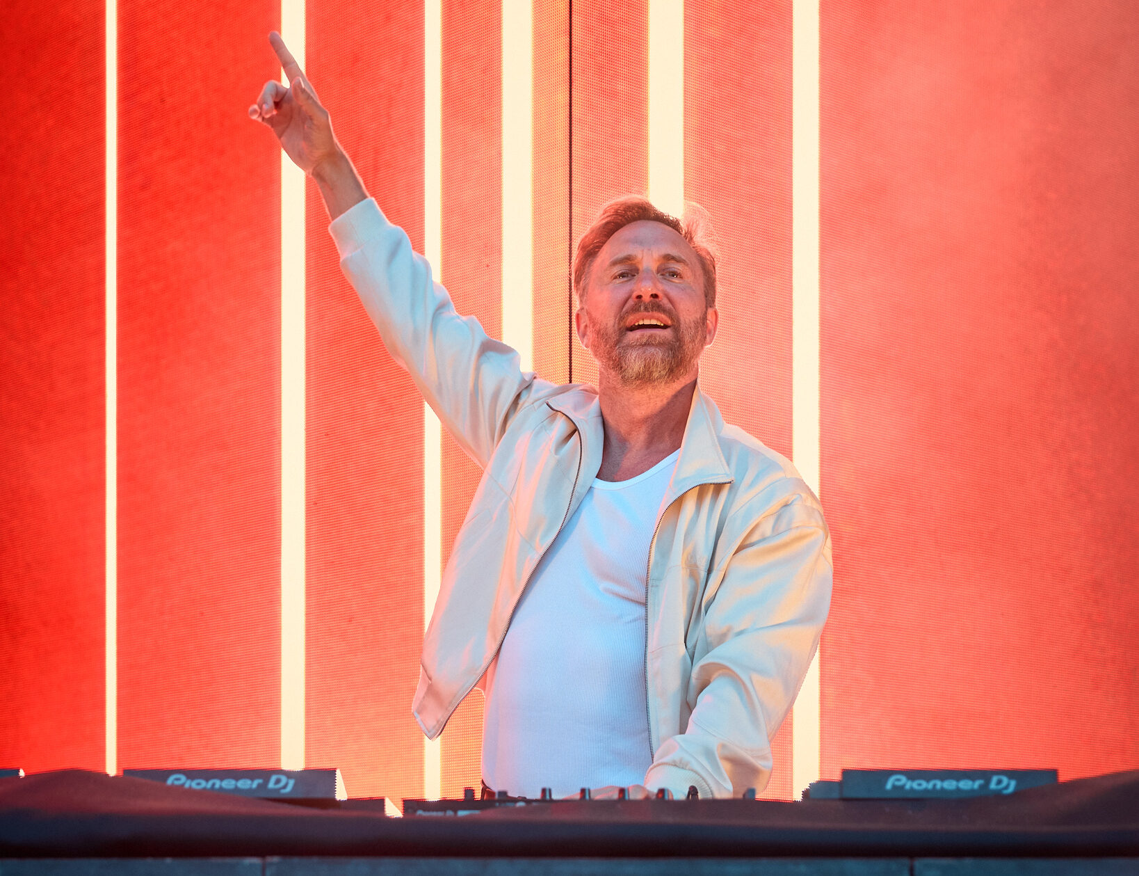 DAVID GUETTA REGRESA A USHUA A IBIZA CON F ME I M FAMOUS EN 2026 DAVID GUETTA REGRESA A USHUA A IBIZA CON F ME I M FAMOUS EN 2026