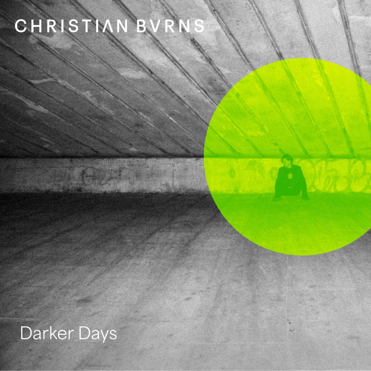 Christian Burns canaliza la resiliencia en ‘Darker Days’ | F5